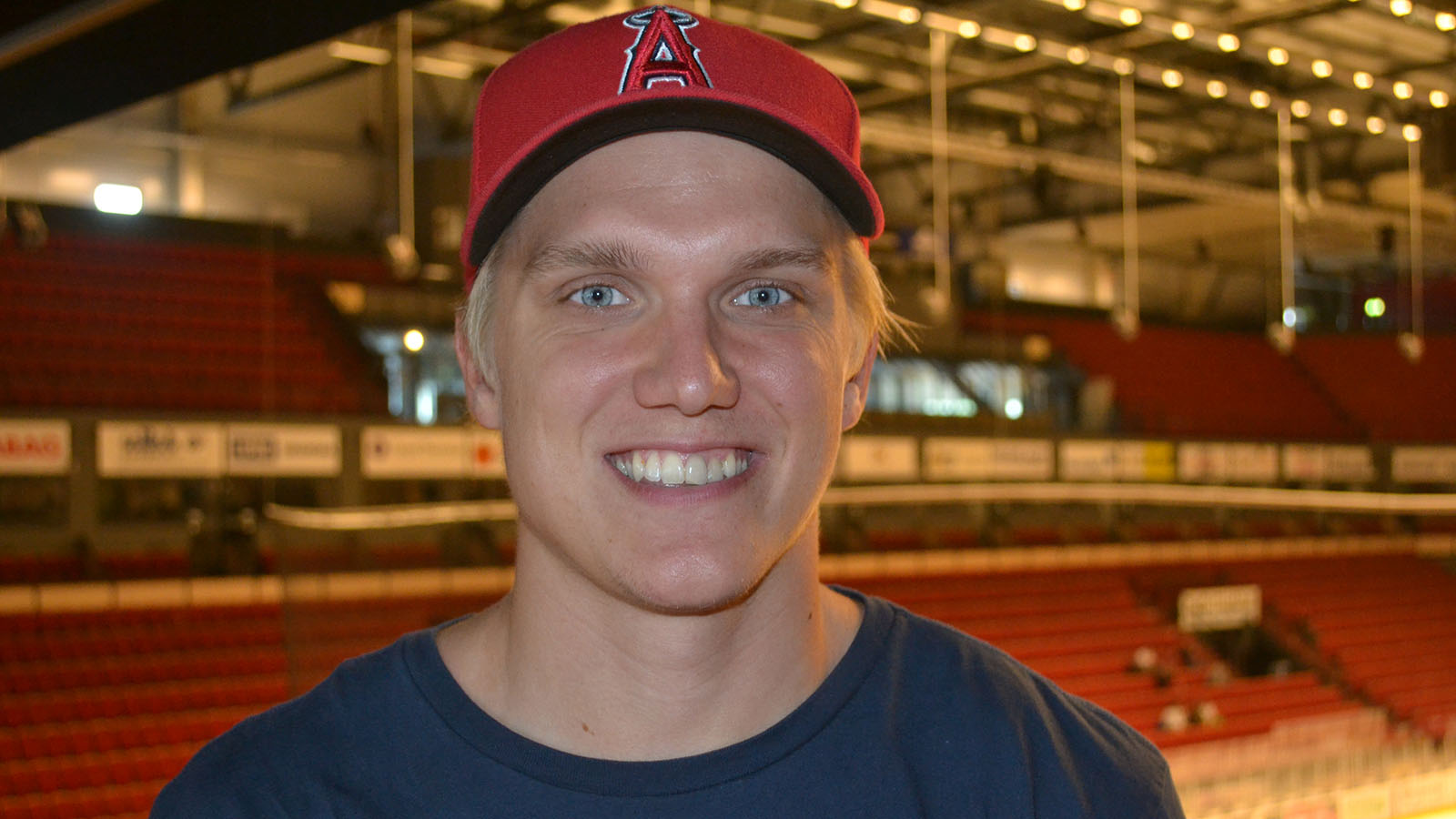 Vann elitseriens poängliga – Old School Hockey Conny Silfverberg