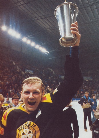 Vann elitseriens poängliga – Old School Hockey Conny Silfverberg