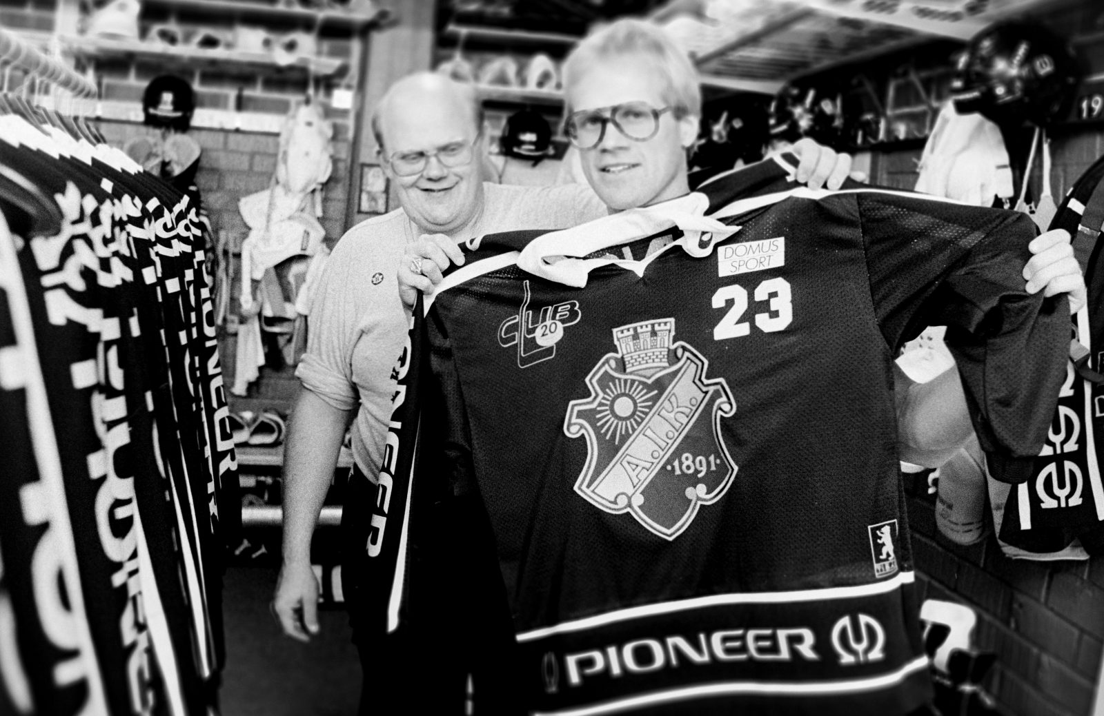 Spelgeniet som blev en superscout – Old School Hockey Thomas Gradin