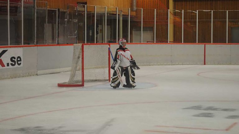 Målvakten ser fördelar med att tillhöra ett läckande lag: ”Också en bra ...