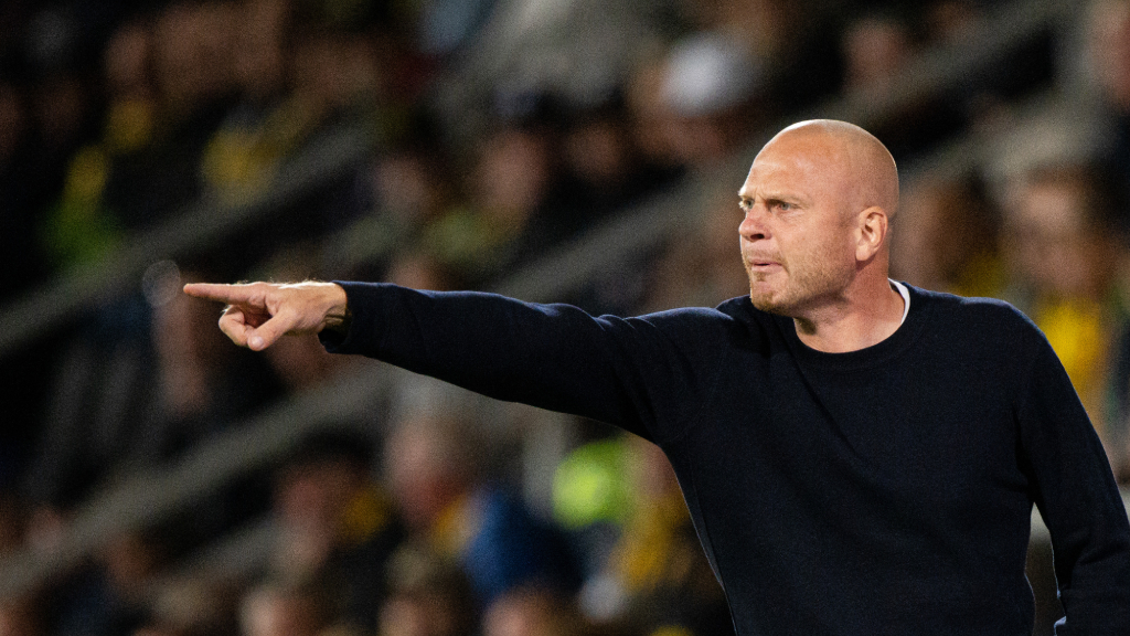 DERBYEXTRA: ”Med AIK:s investeringar så borde det vara ett krav”